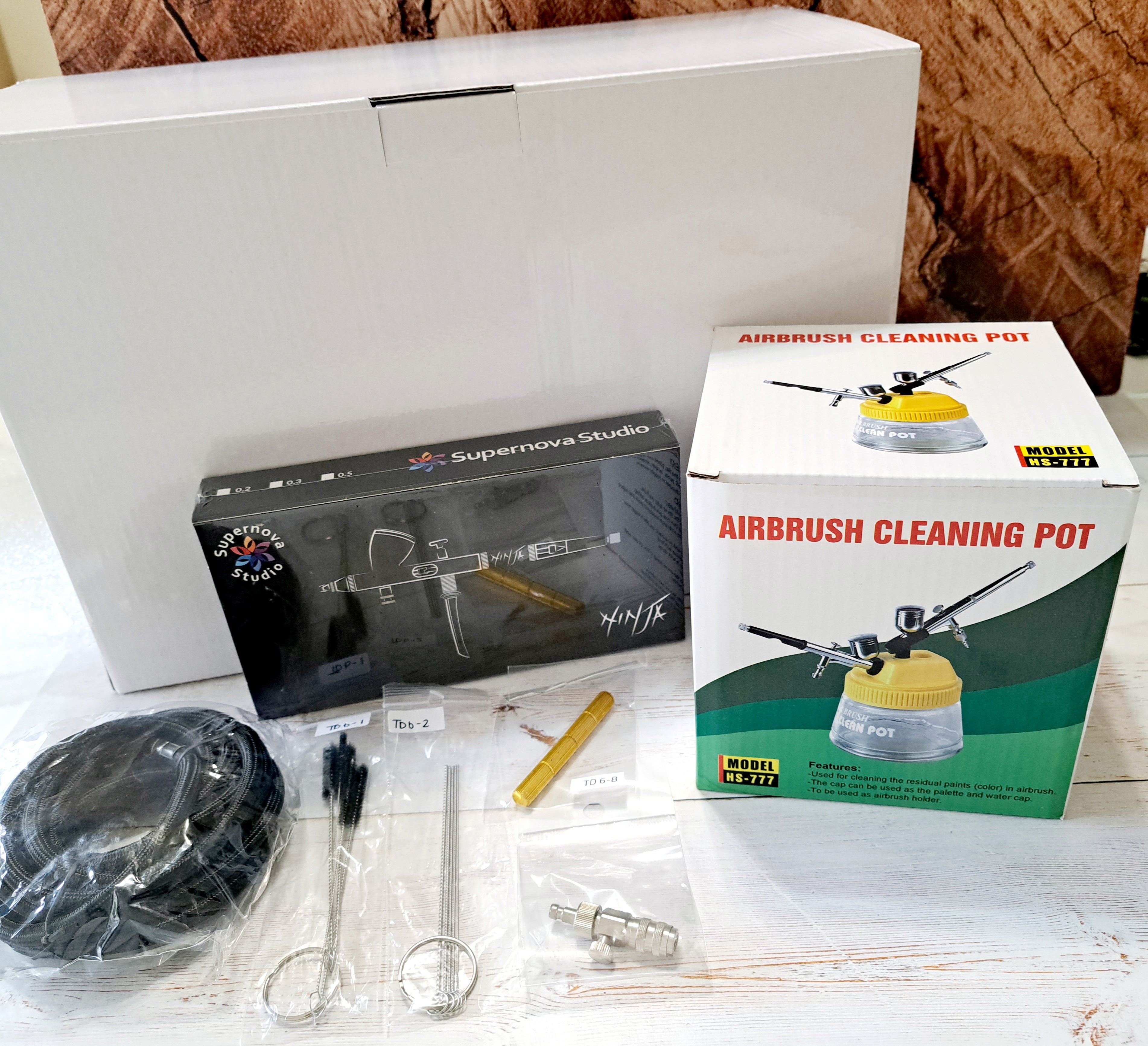 Ninja Airbrush & Compressor Starter Pack